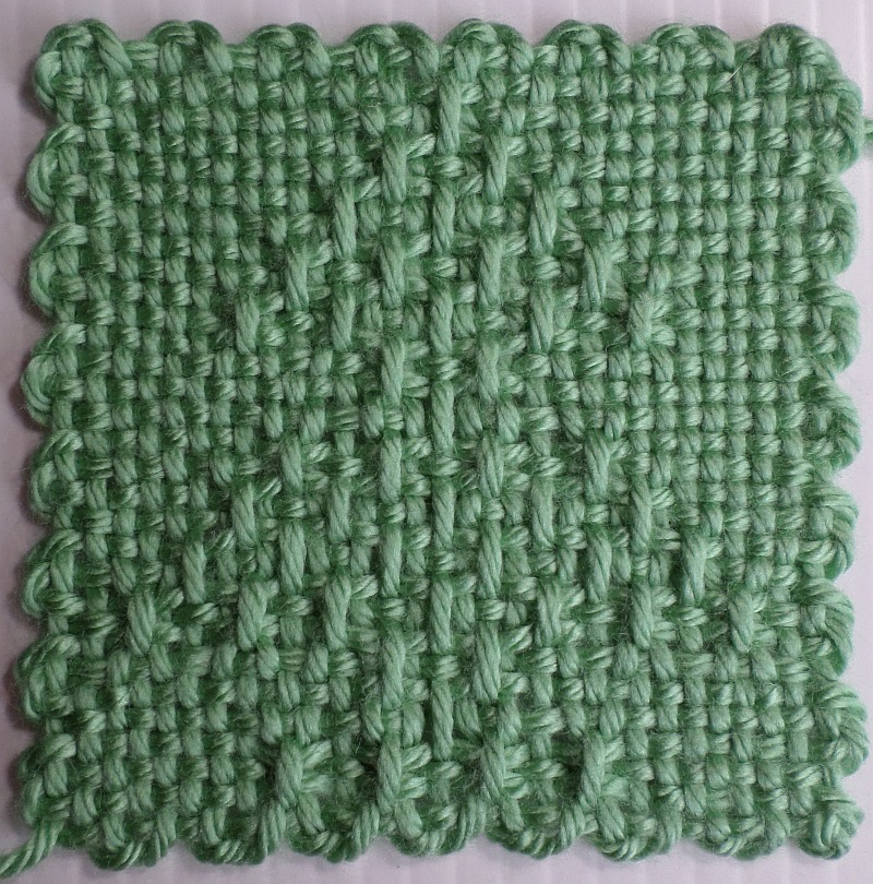 Christmas Tree (traditional) — 4″ (31 x 31) pattern – Adventures in Pin ...