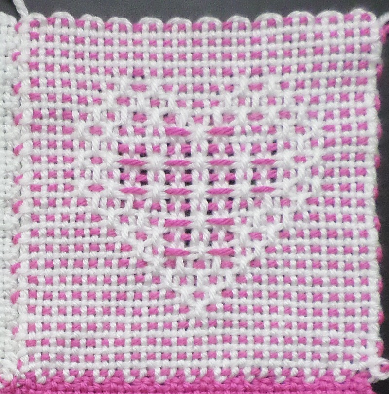 Open Weave Heart (medium sized) — 6″ Pattern – Adventures in Pin Loom ...